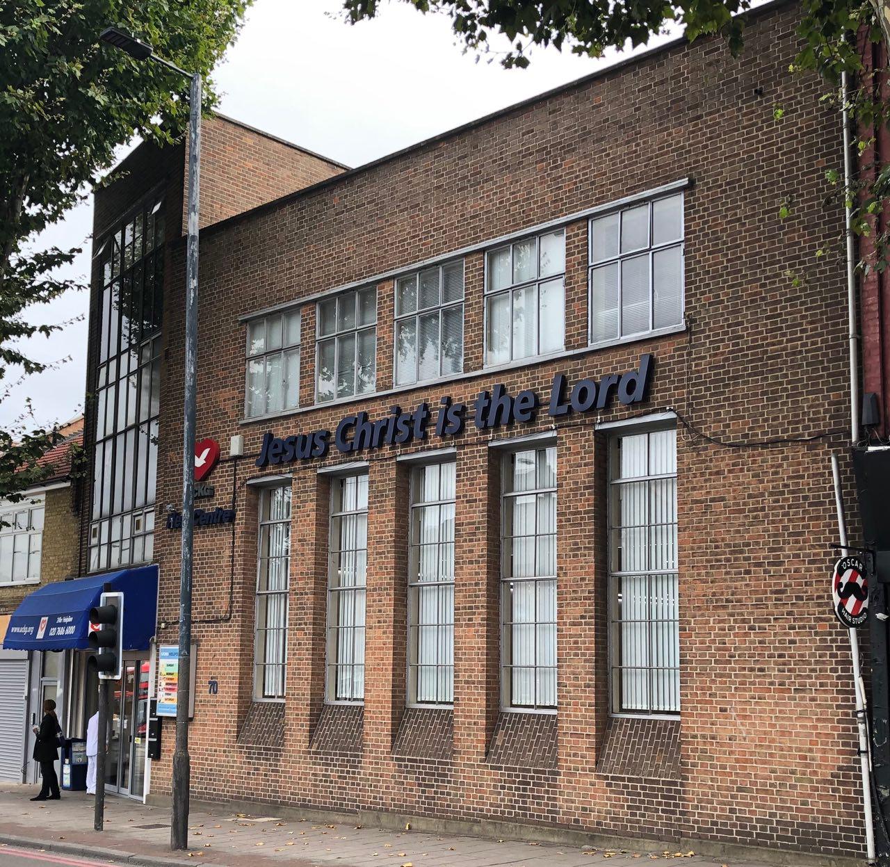 Bookshop Stores – Christianbooks-plus